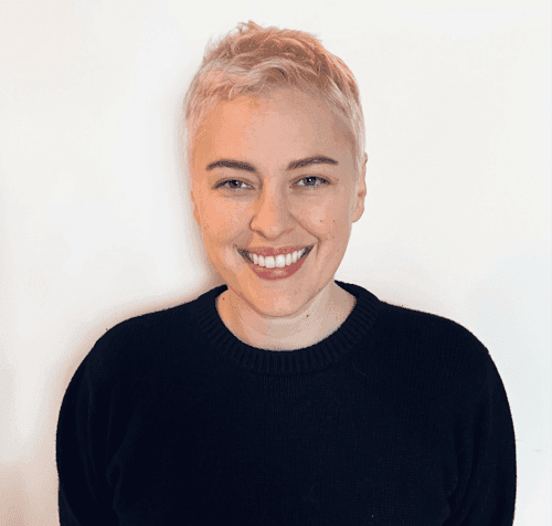 How to follow up on overdue invoices: Complete guide with templates ...